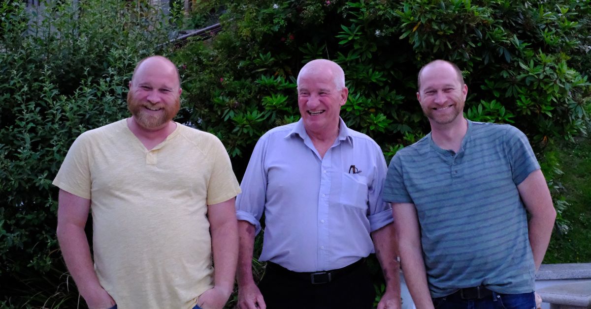 About our Tour Guides - My Ireland Tour