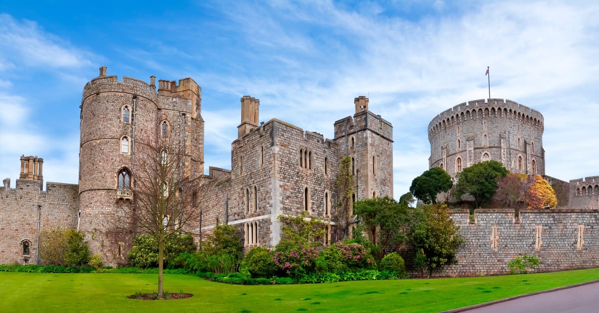 Castles, palaces and stately homes of Britain and Ireland