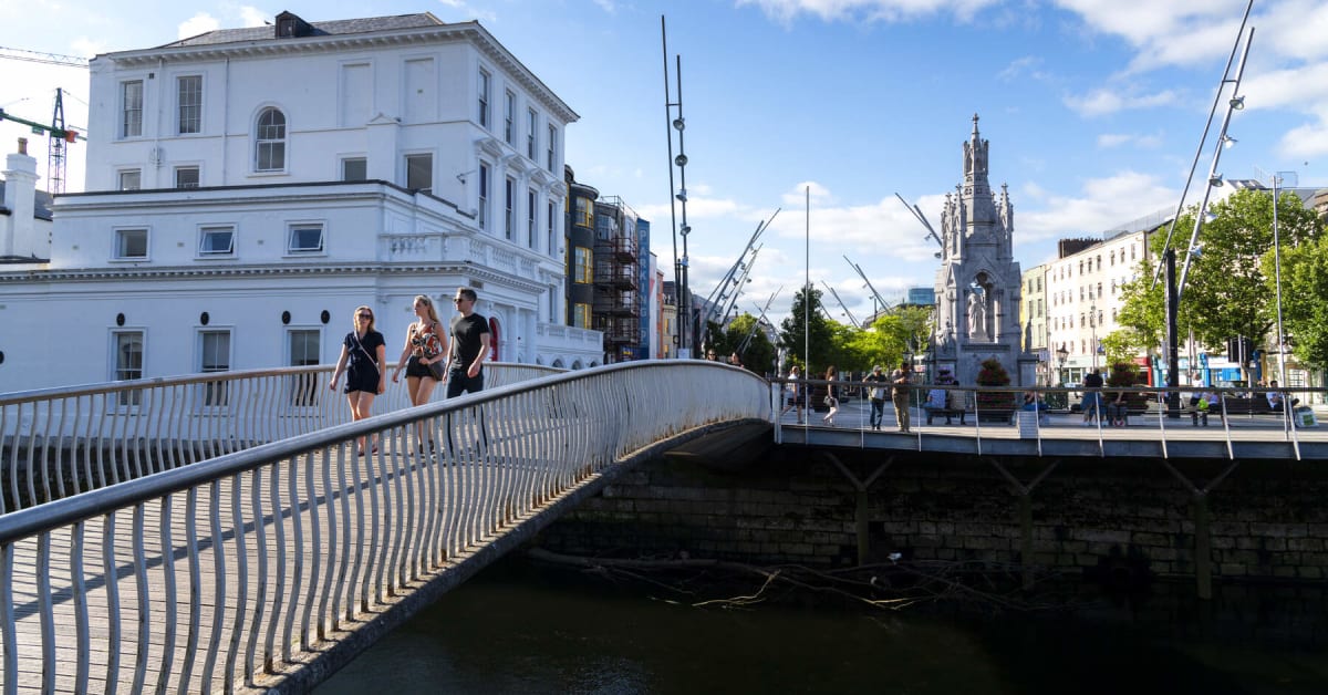 A City Tour of Cork, Ireland