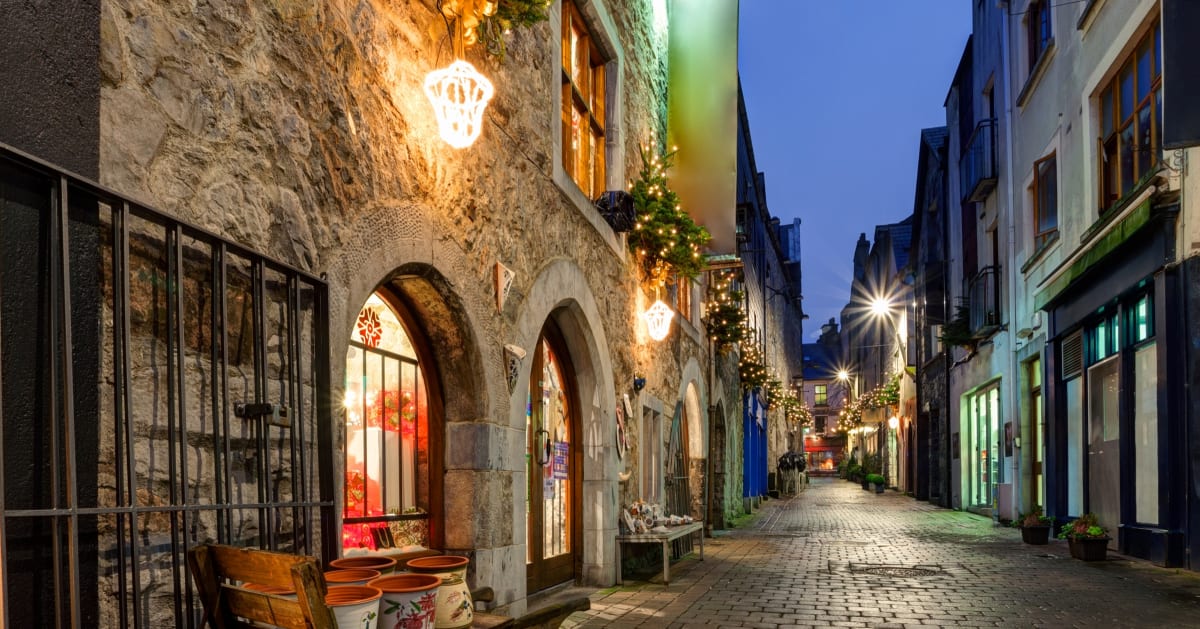 What's the best time of year to visit Ireland? In numbers